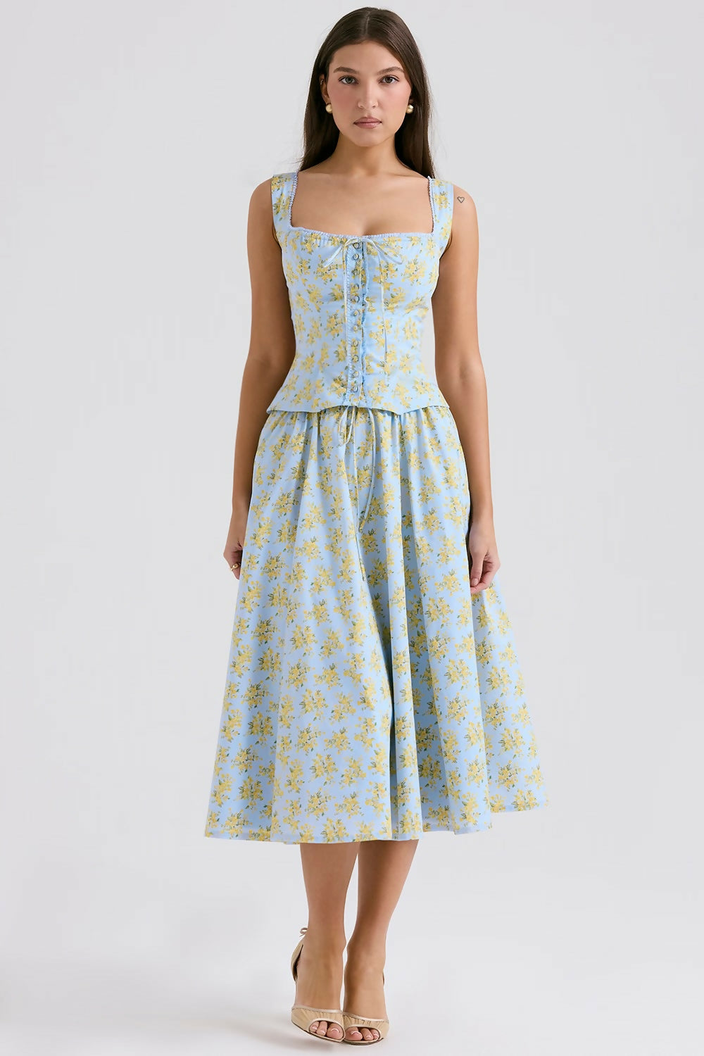 Juan Crop and Cora Midi skirt in Soft Blue Vintage Floral Print Size X ...